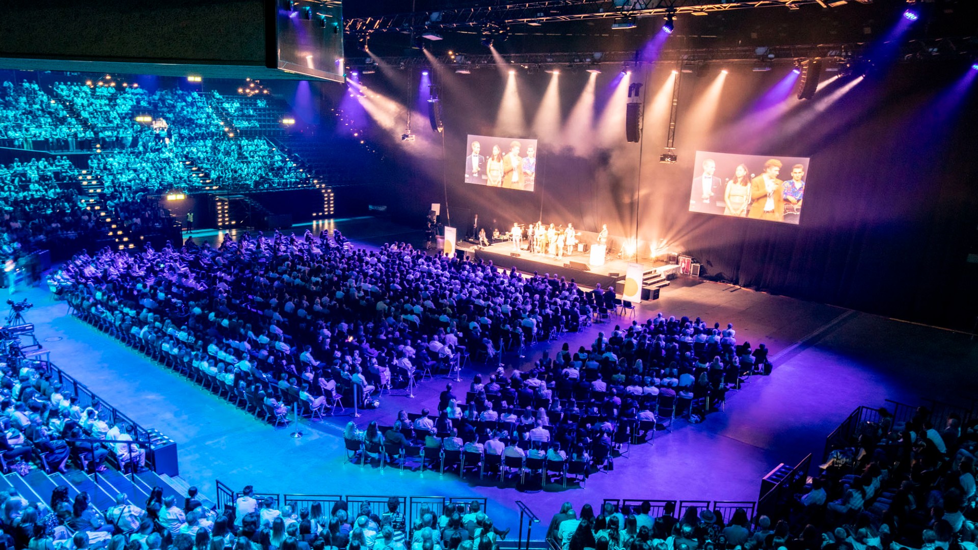 Wirtschaftsschule KV Zürich - KV Zürich